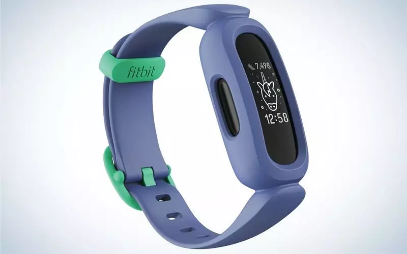 I-Ace 3 iyi-Fitbit engcono kunazo zonke yezingane.