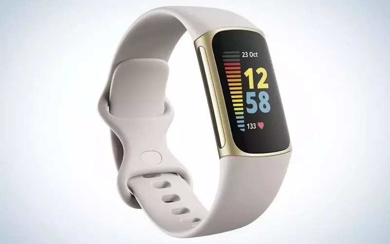 Fitbit Charge 5 adalah Fitbit terbaik dengan GPS.