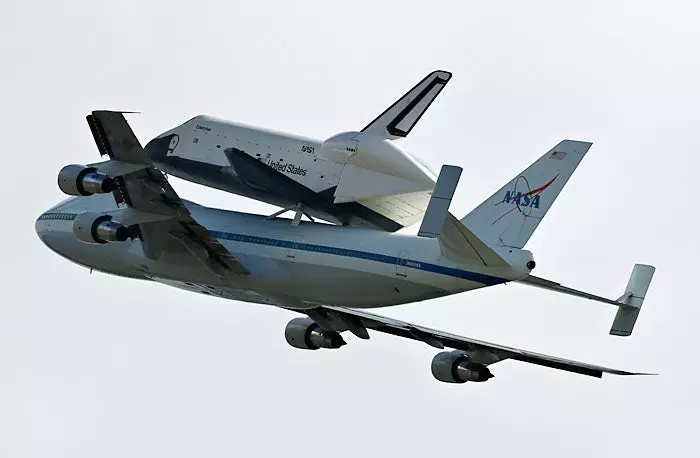 Space Shuttle Enterprise Yafanya Safari Yake ya Mwisho 28113_4