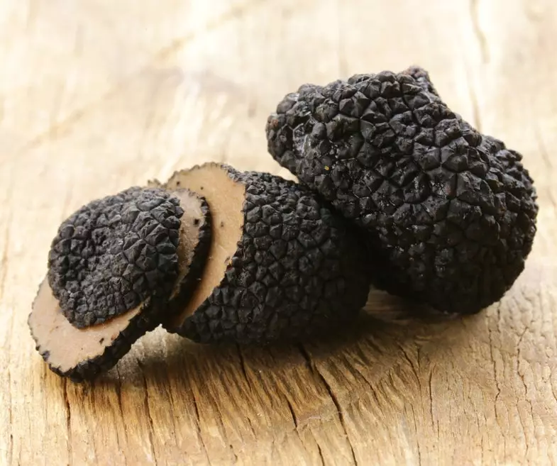 Truffle hitam menghadapi masalah 37578_1