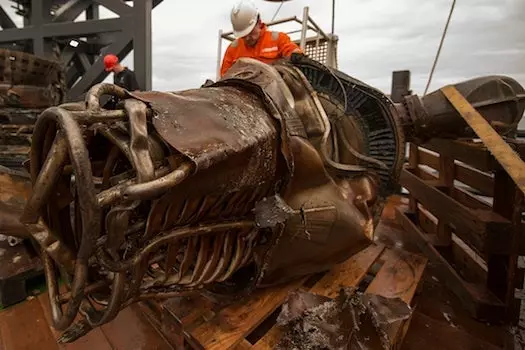 Mesin Roket Era Apollo Diselamatkan Dari Laut 50273_6