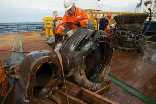 Mesin Roket Era Apollo Diselamatkan Dari Laut 50273_8