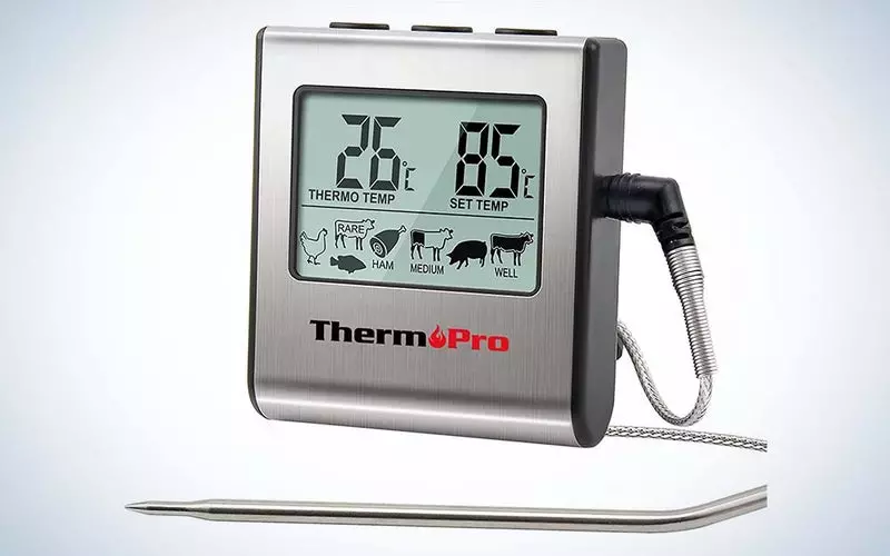 ThermoPro TP16 je najlepší teplomer na mäso pre rúry.